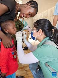 Chinese medical team provides free clinic services in Sierra Leone ...